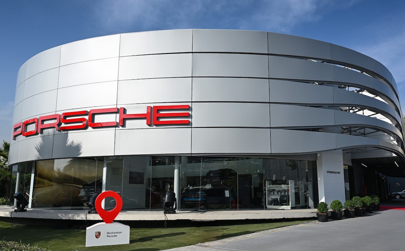 Destination Porsche: nuevo concepto para renovada sucursal en Santiago ...
